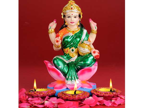 Shravan Shukravar Vrat : ಶ್ರಾವಣ ಶುಕ್ರವಾರ: ಸಂಪತ್ತು ವೃದ್ಧಿಗಾಗಿ ಪೂಜಾ ...