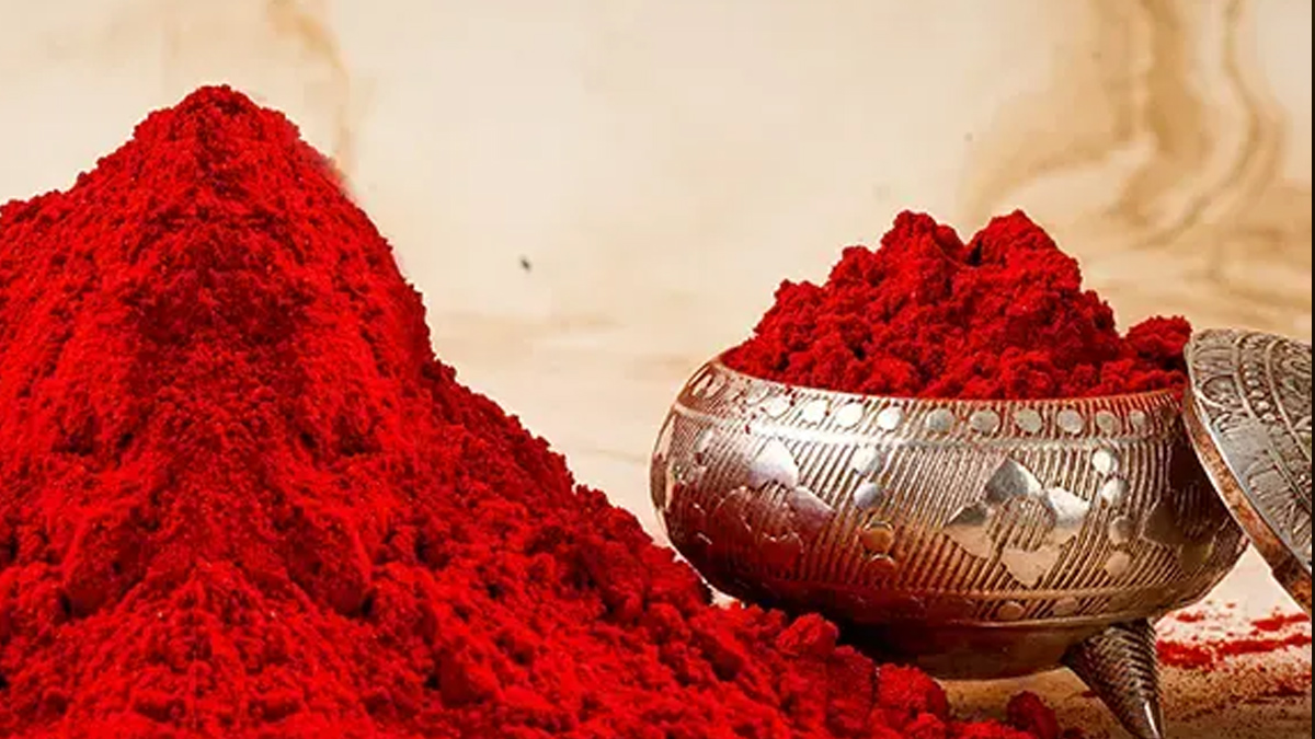 ರಾಸಾಯನಿಕ ಪುಡಿ ಹಾಕದ ಕುಂಕುಮ ಮನೆಯಲ್ಲಿಯೇ ಮಾಡುವುದು ಹೇಗೆ? | How to make ...