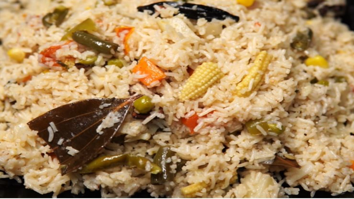ಸ್ಪೆಷಲ್ ಶೈಲಿಯಲ್ಲಿ ಸಿಂಪಲ್ ಪಲಾವ್ ಬೊಂಬಾಟ್ ರುಚಿ.! ಮಾಡಿ ನೋಡಿ..! | How To ...